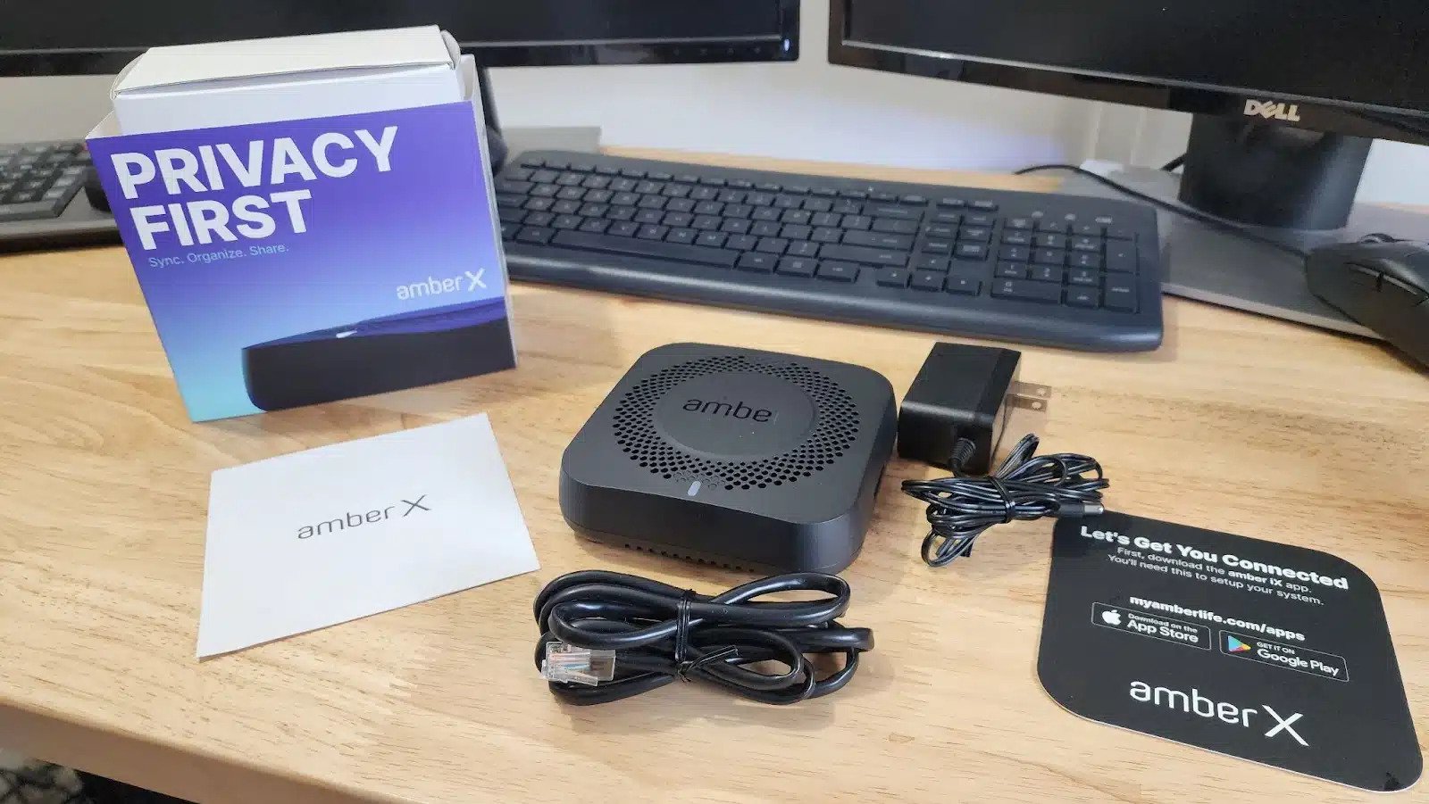 Amber X review by daledumbsitdown.com | Latticework BV